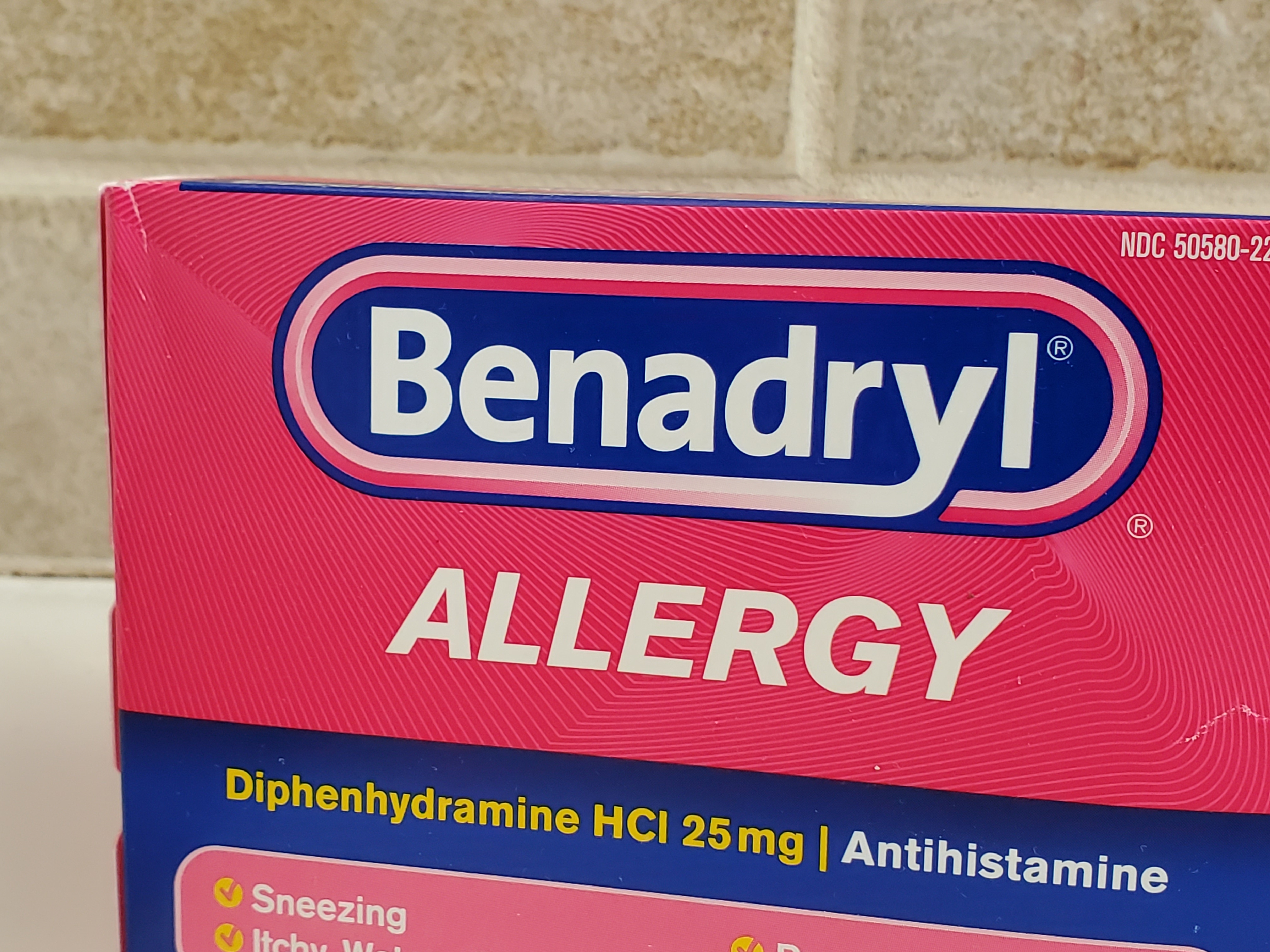 TikTok's 'Benadryl Challenge' Has Become So Dangerous, Johnson ...