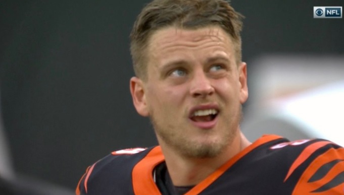 Joe Burrow's Disgusted Look After Bengals Kicker Misses Game-Winning ...