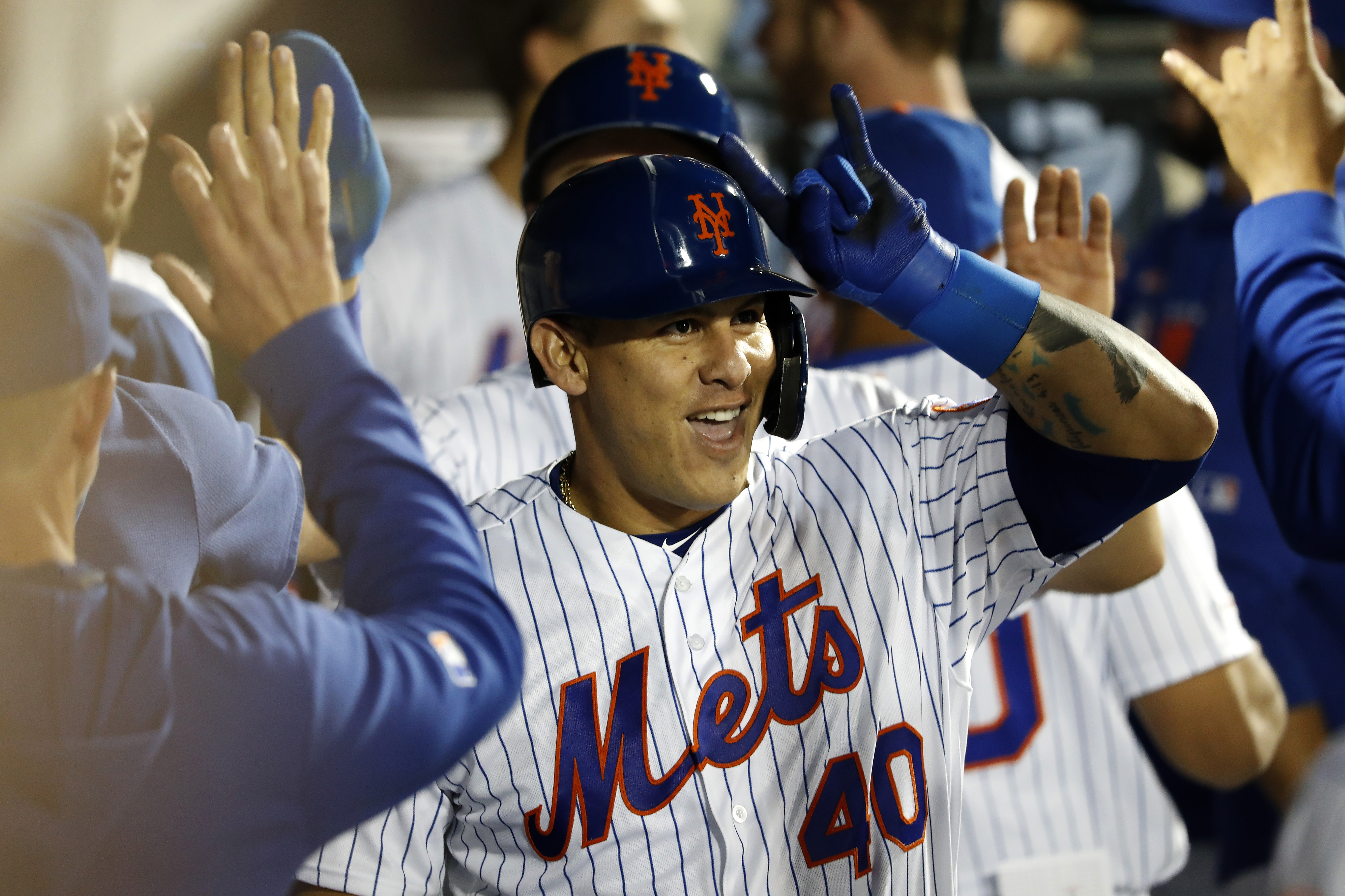 A Married Wilson Ramos Was Reportedly Texting An IG Model From Mets' On ...