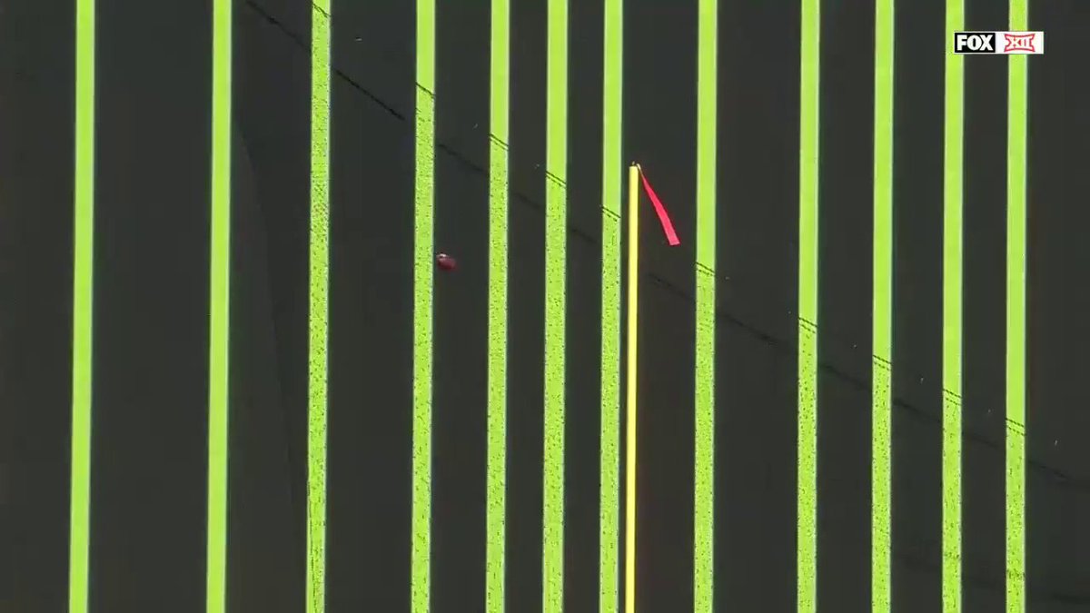 Oklahoma State Used Optical Illusion To Distract Texas Field Goal ...