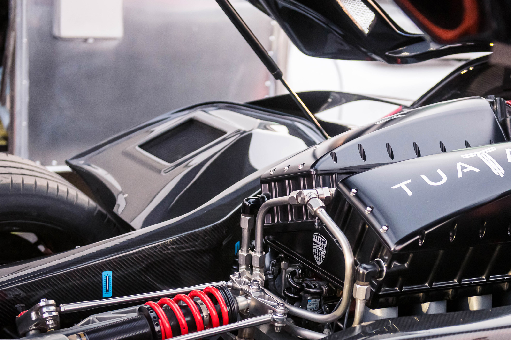 American SSC Tuatara Hypercar Obliterates World’s Record, Hitting A Top ...