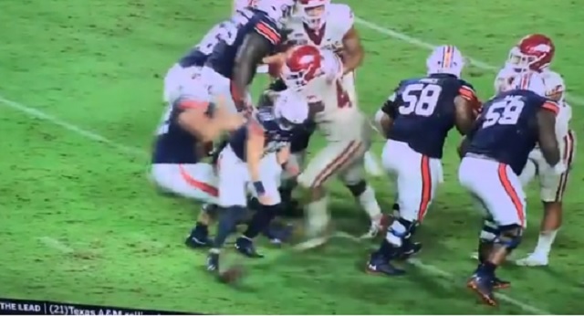 Fans Blast SEC Refs For Screwing Arkansas Over Non-Fumble Call On ...