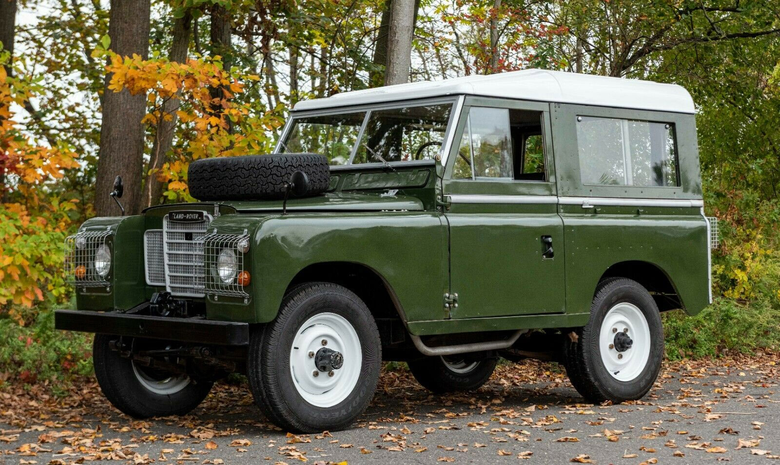 10 Of The Best Vintage SUVs For Sale Online This Week - BroBible