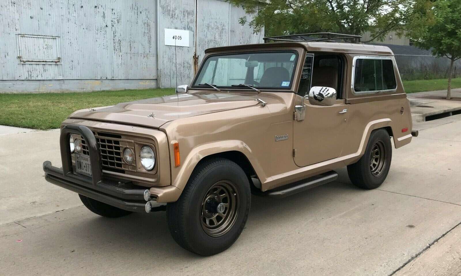 10 Of The Best Vintage SUVs For Sale Online This Week - BroBible