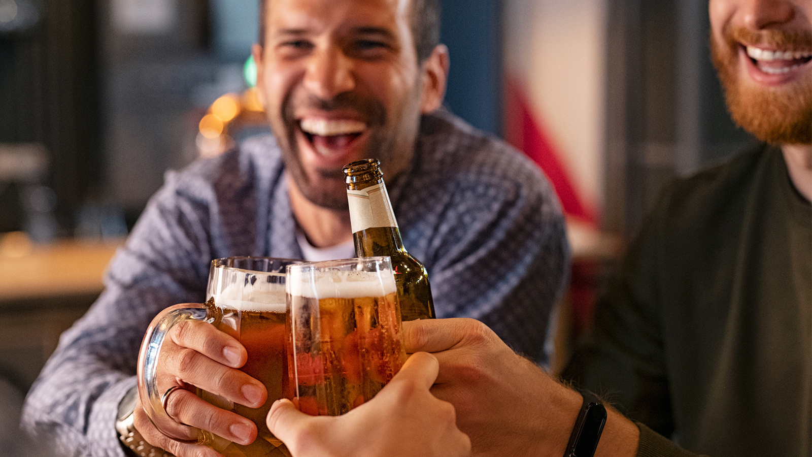 Going To A Bar The Night Before Thanksgiving Has Always Been The Most ...