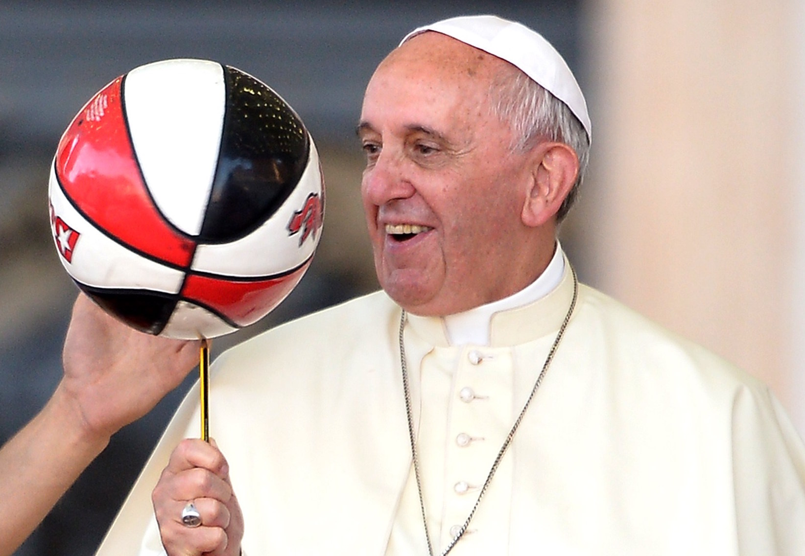 NBA Players And Reps Had A Surprise Sit-Down With Pope Francis To ...