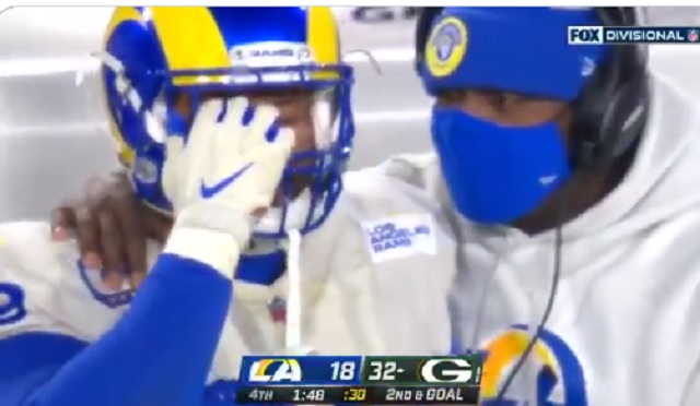 Rams' DE Aaron Donald Was Extremely Emotional And Was Seen Crying On ...