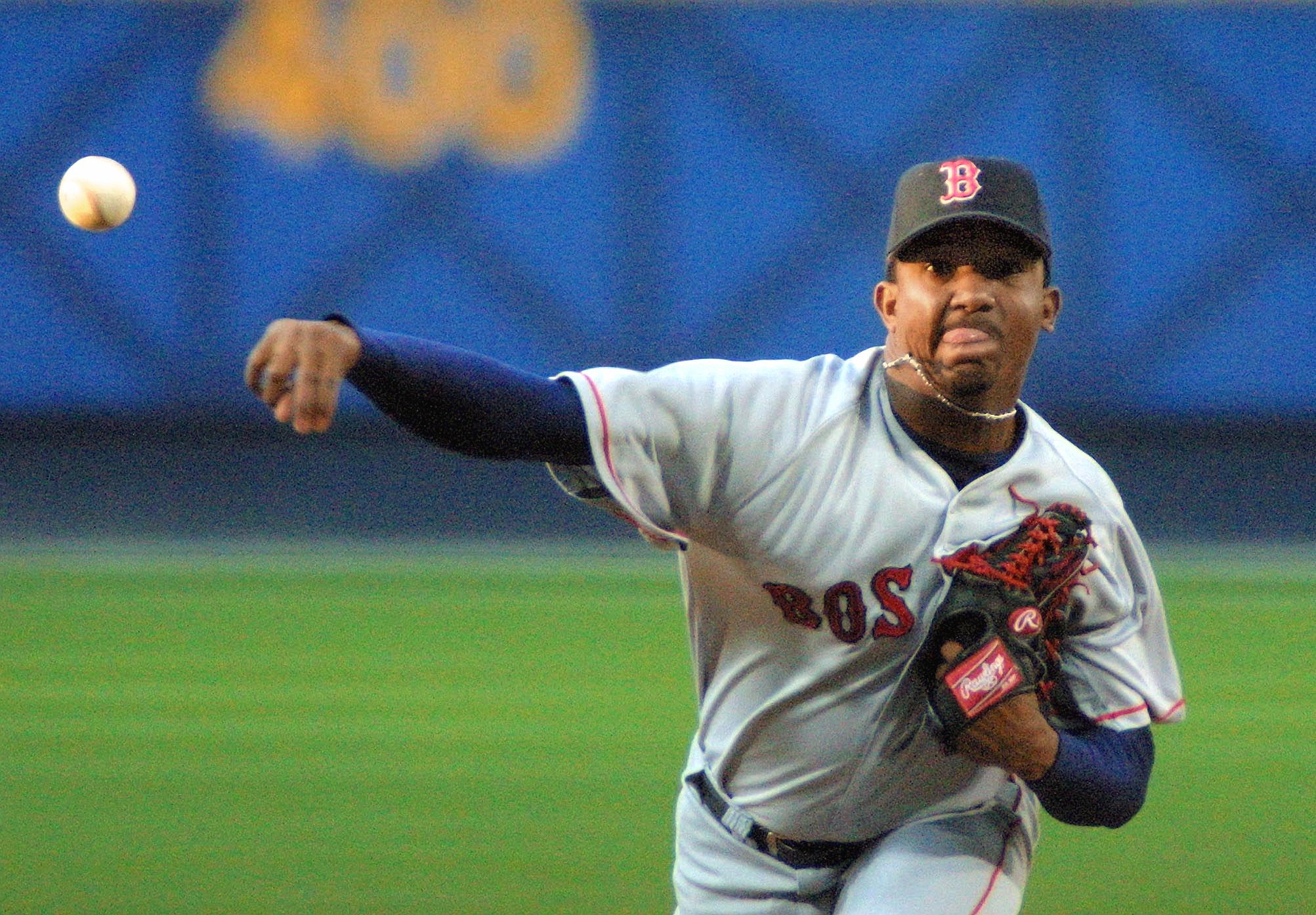 Pedro Martinez Claims His 'Alien' Fingers Were The Key To Hall Of Fame ...