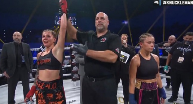 Former UFC Star Paige VanZant Loses To Britain Hart In Bare-Knuckle ...