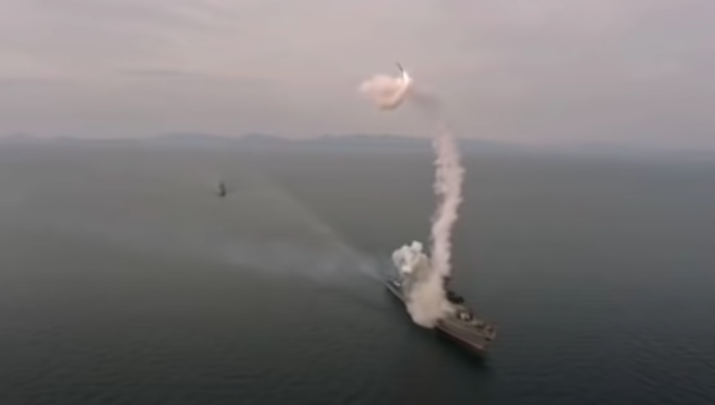 This Failed Missile Launch From A Russian Destroyer Went Horribly Wrong ...