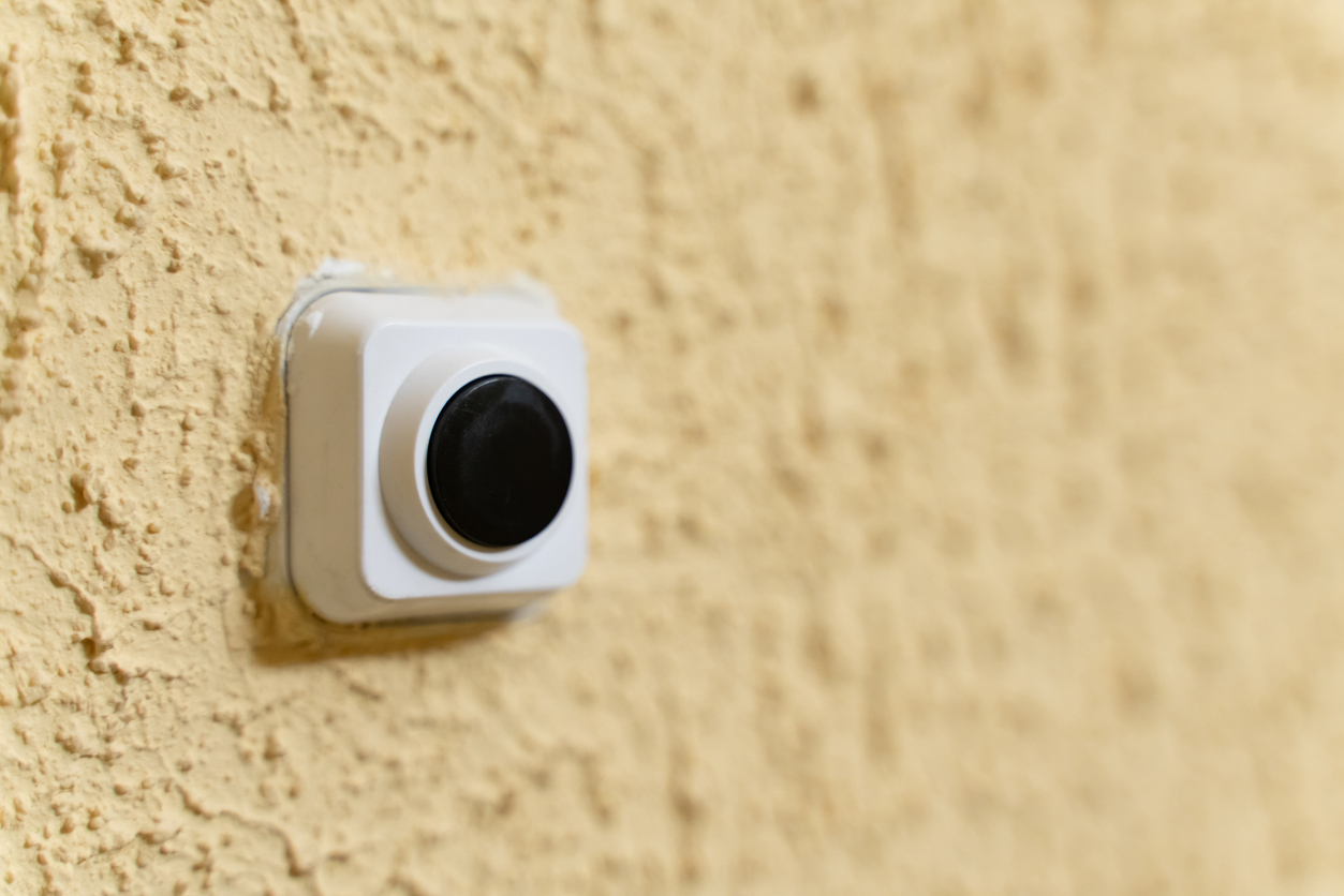 Security Camera Catches USPS Driver Dunking On Awful FedEx Delivery