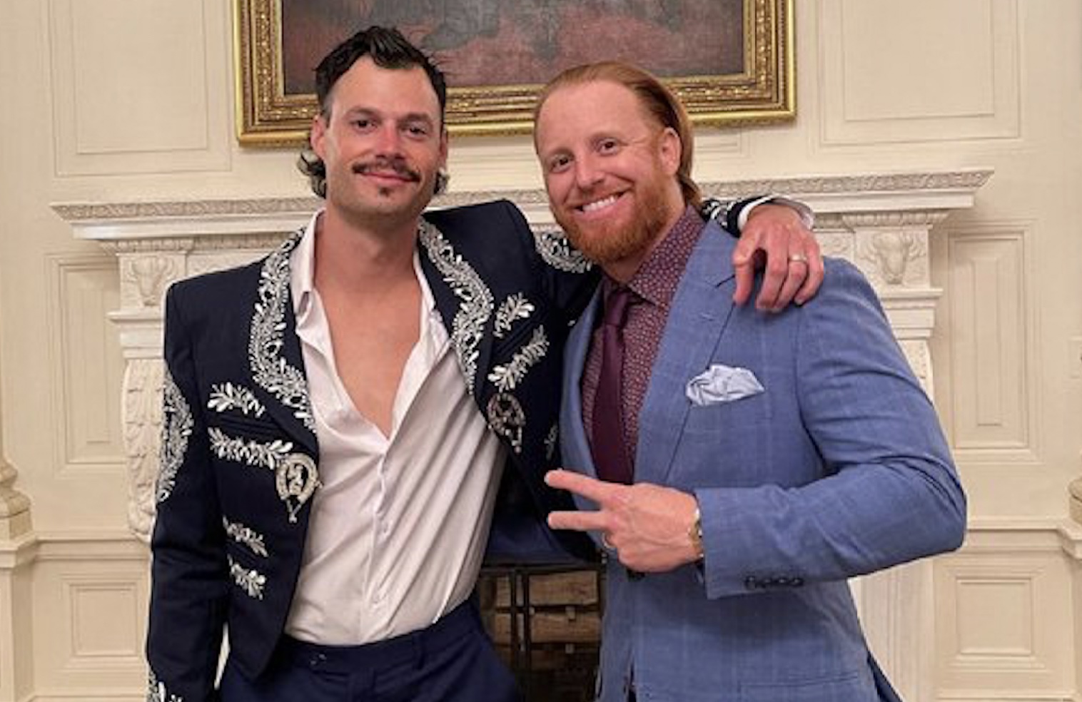 Dodgers' Pitcher Joe Kelly Wore A Mariachi Jacket To The White House ...
