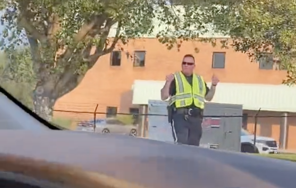 This Dancing Police Officer In Tennessee Is Spreading Incredible Vibes