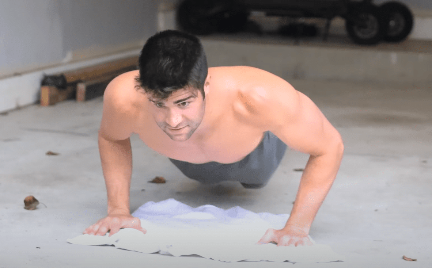 Body Transformation After Doing 100 Pushups + 50 Pullups For A Week