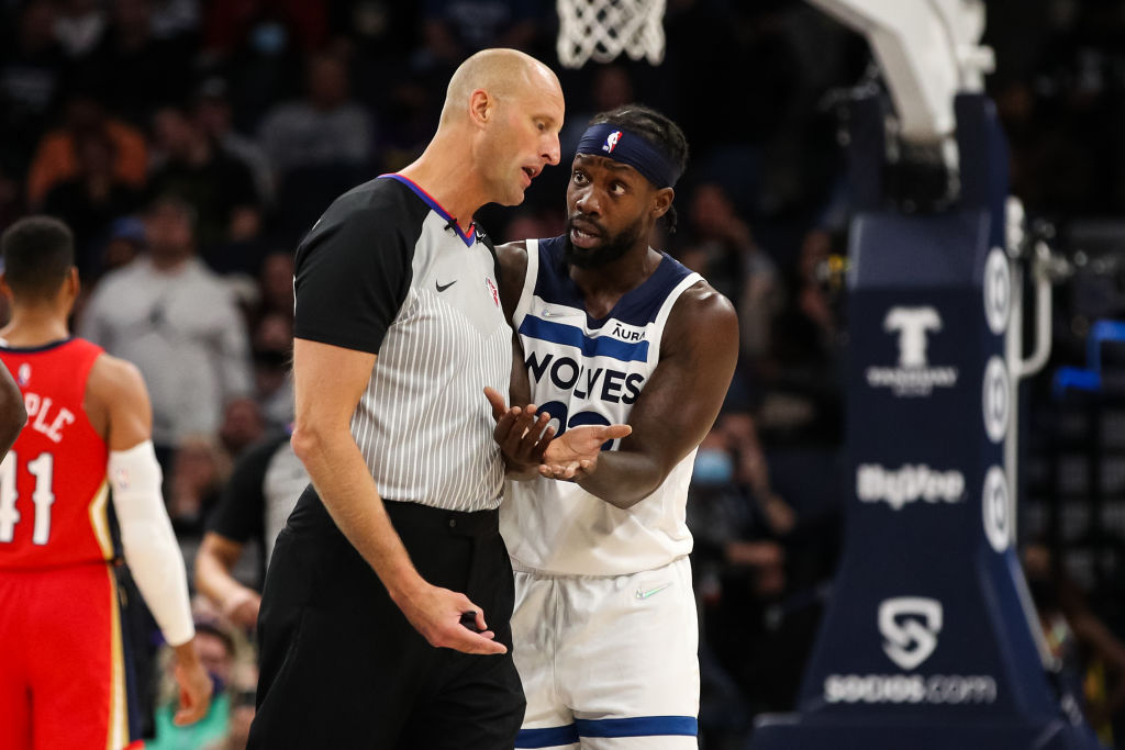 NBA Fans Call Out Pat Beverly For Acting Like A Child Against Pelicans