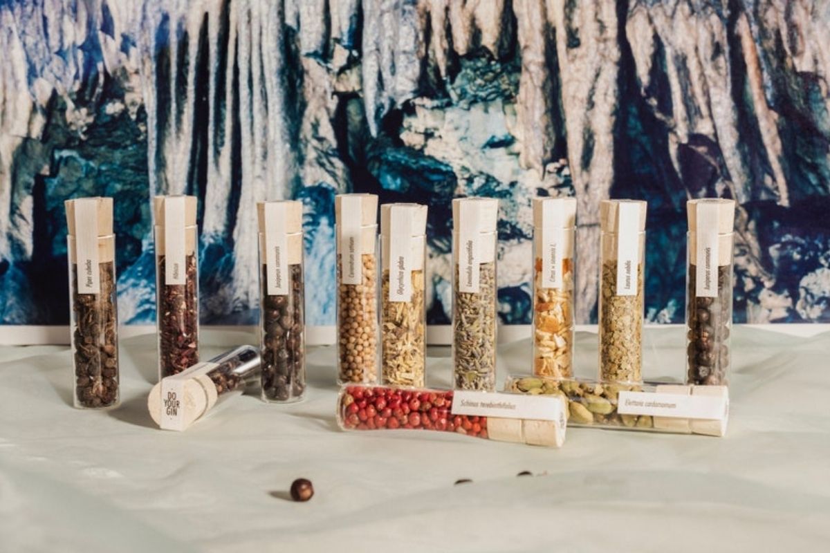 Try Your Hand At Making Your Own Spirits With This Gin Making Kit
