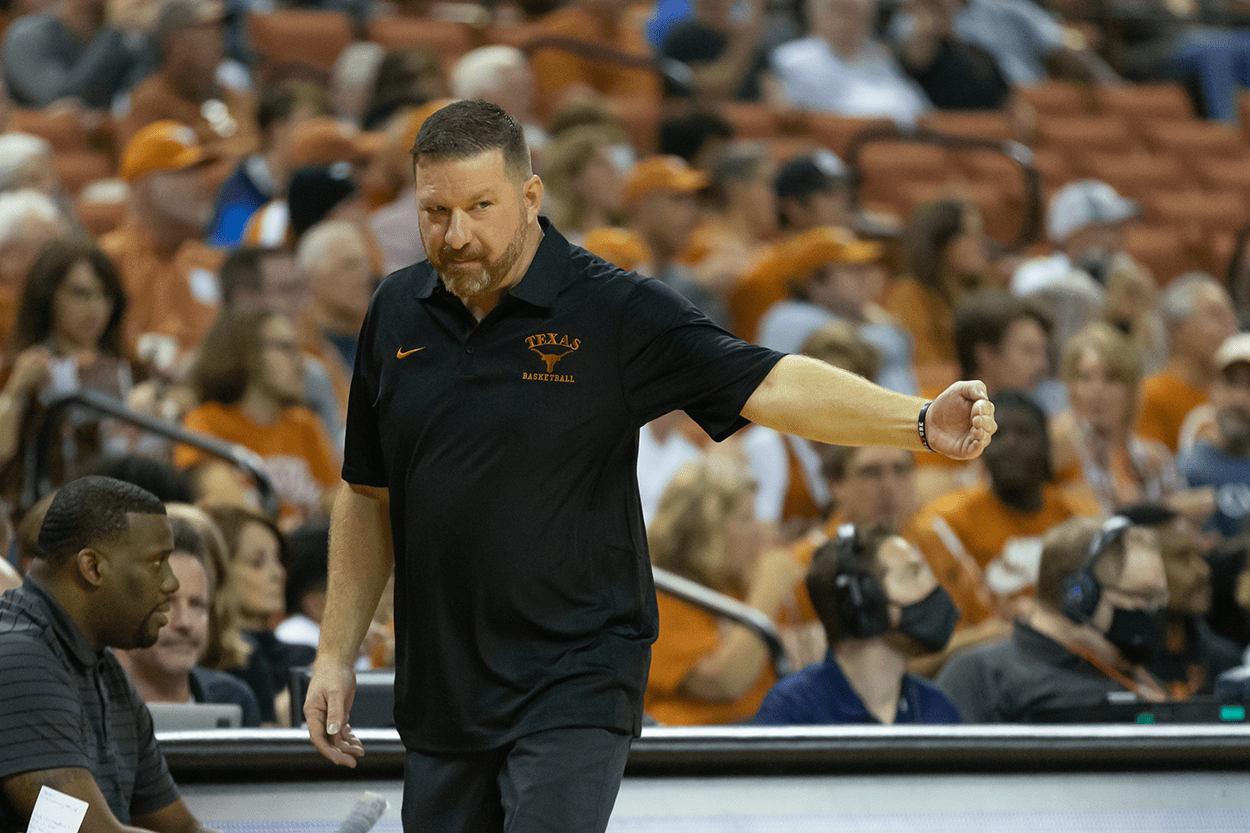 Texas Basketball Coach Chris Beard To Throw Banger Party For Students