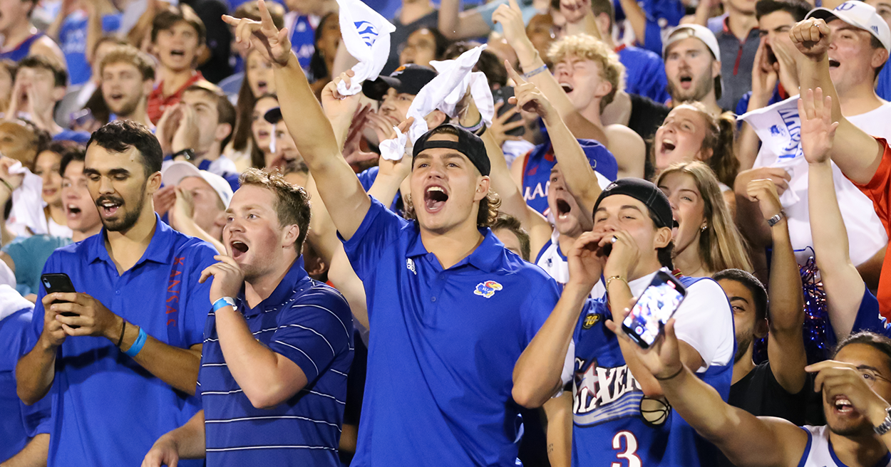 Video Showing Kansas Fans Go Bonkers After Beating Texas Is Electric