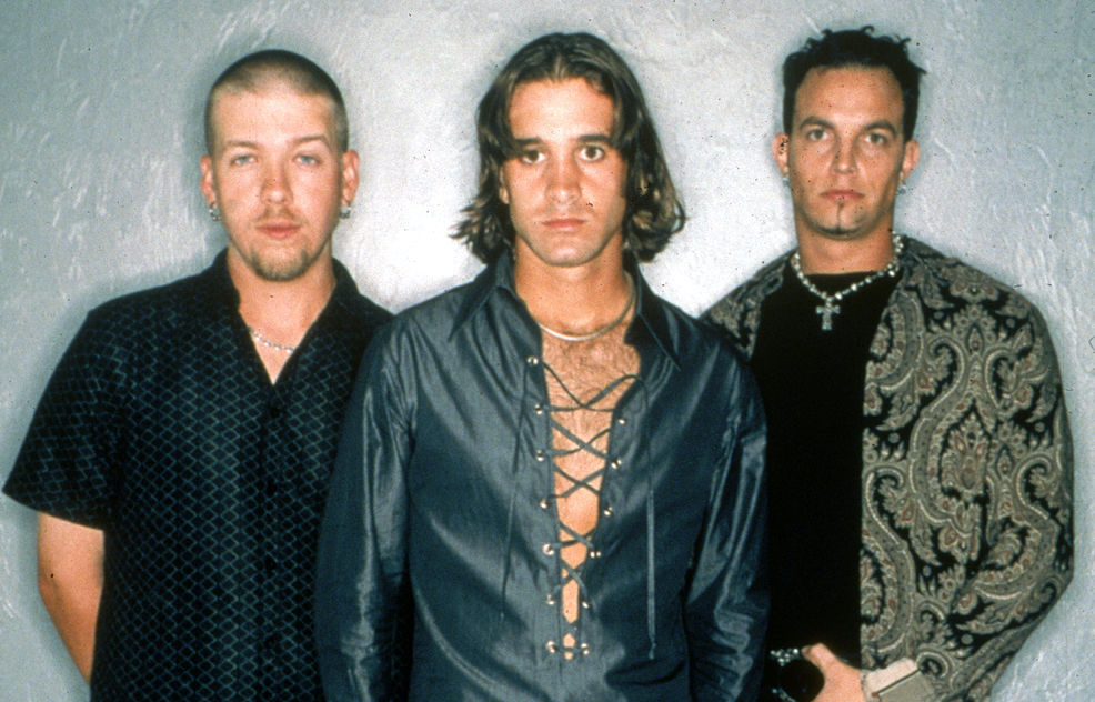 Twitter Celebrates 20 Years Of Creed's Thanksgiving Halftime Show