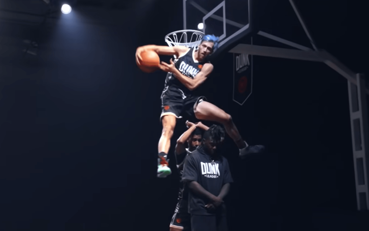 Top 5 Wildest Dunks From This Year's Dunk League Winner