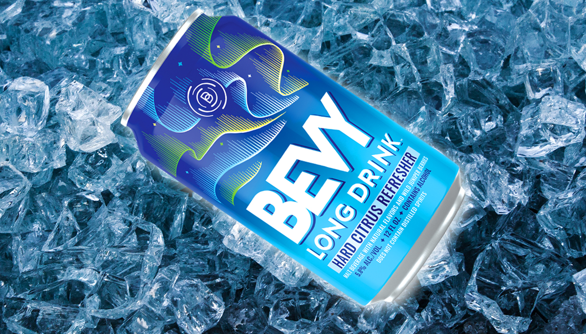 What Is Long Drink? Here's What You Need To Know About The Beverage