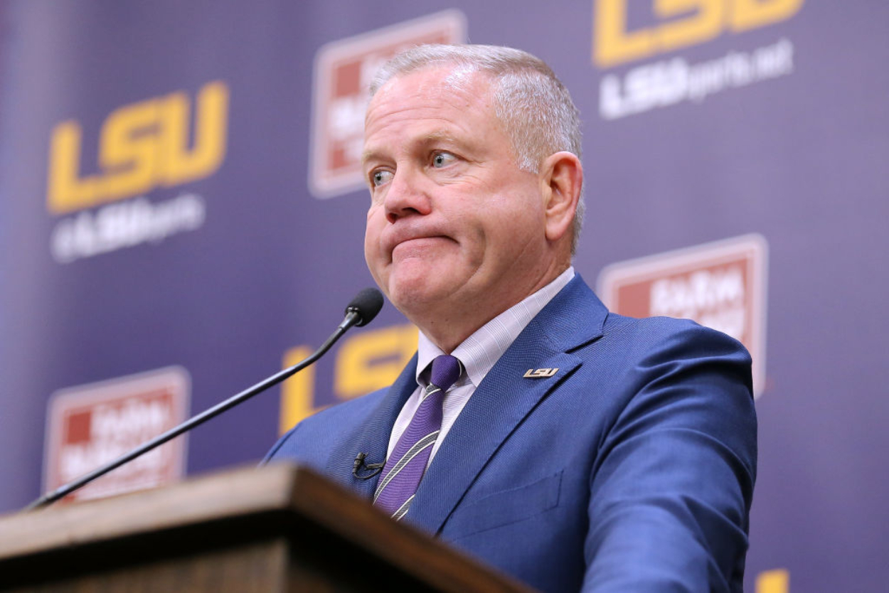 Dan Wolken Stays Soft, Whines About Brian Kelly's Exit From Notre Dame