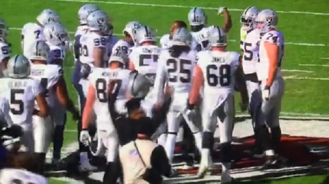 Raiders Disrespectfully Hold Team Huddle On Chiefs' Logo Before Game ...