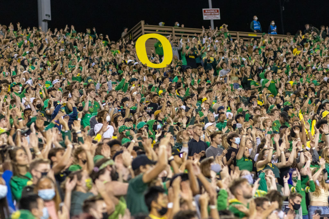 Oregon Fans Wouldn't Mind Seeing Chip Kelly Return After Cristobal's Exit