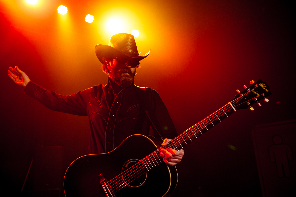 Wheeler Walker, Jr. Still Has An Axe To Grind With The Music Industry ...