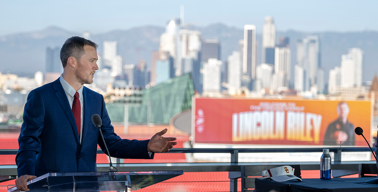 Lincoln Riley's New Estate In L.A. Make Oklahoma's Governor Look Silly