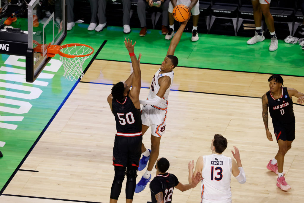 Biggest Moments And Best Highlights From Day 2 Of NCAA Tournament