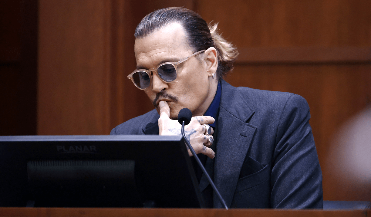 Text Messages From Johnny Depp To Amber Heard Revealed In Court