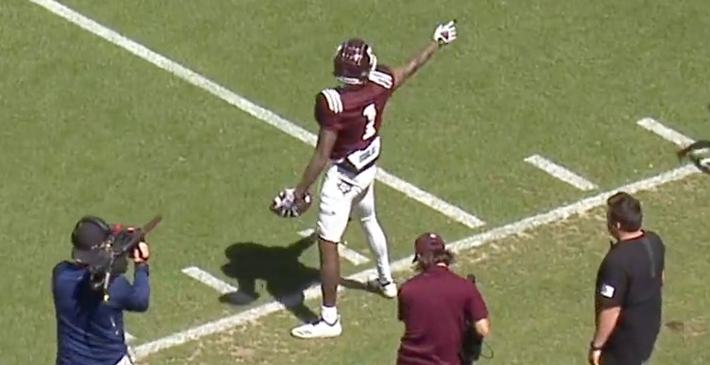 Texas A&M WR Evan Stewart Puts SEC On Notice With Twitchy Workout