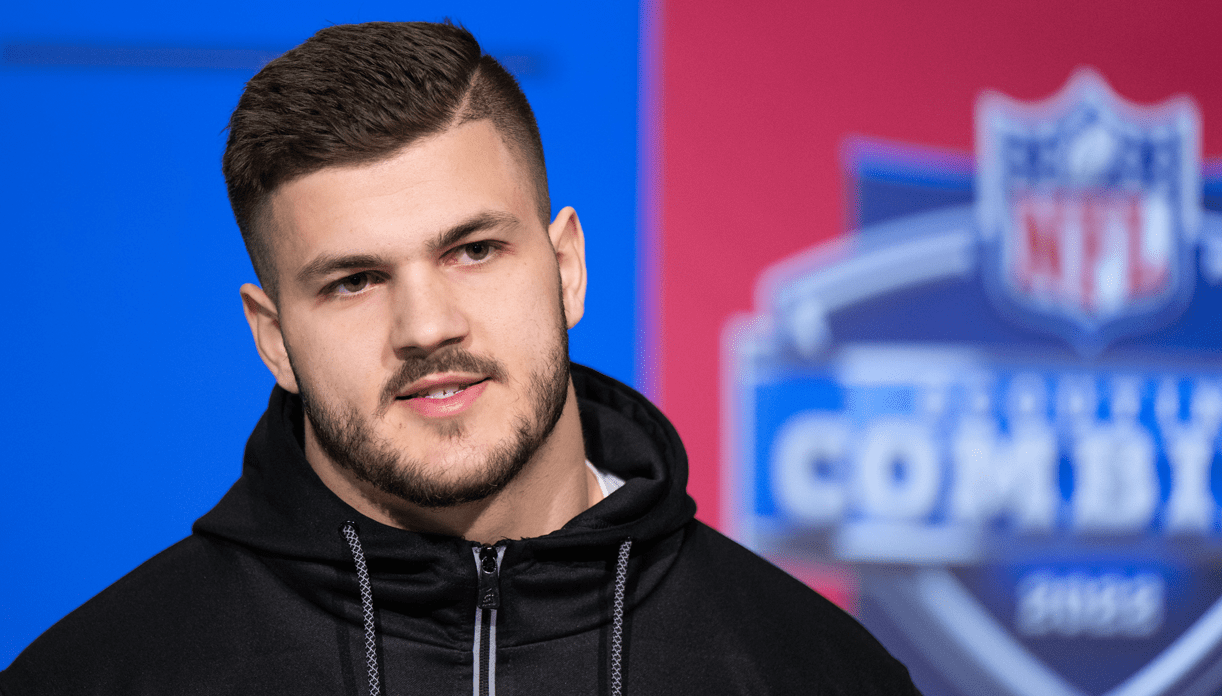 Video Posted By Girlfriend Of Jets Draft Pick Jeremy Ruckert Goes Viral