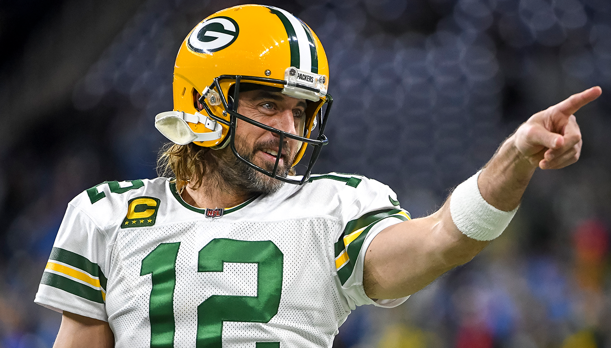 Aaron Rodgers Sends Fans Into A Frenzy With Wild Training Camp Arrival