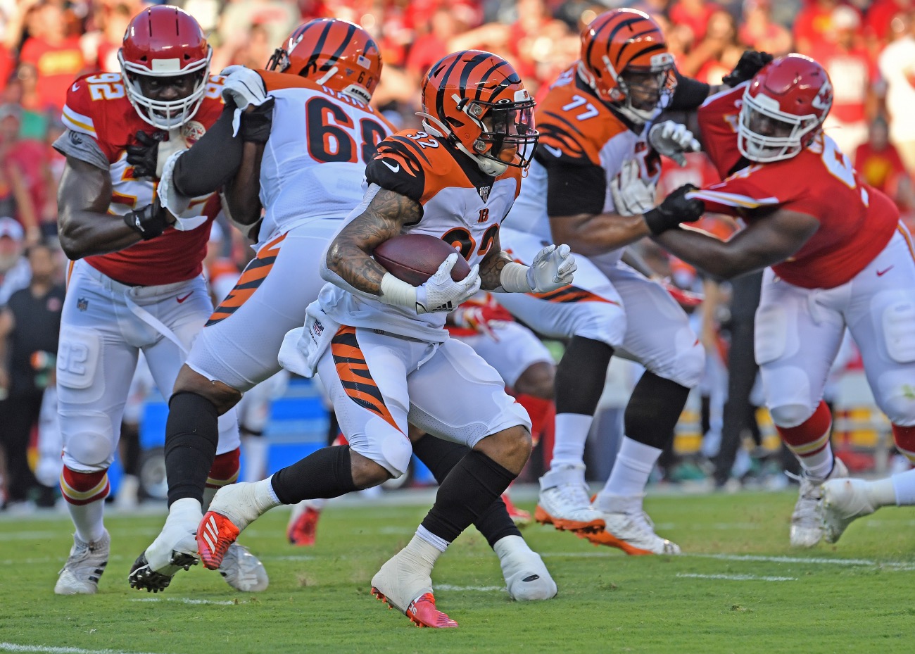 Cincinnati Bengals Tease New Unis With Story About Wizards And Crowns