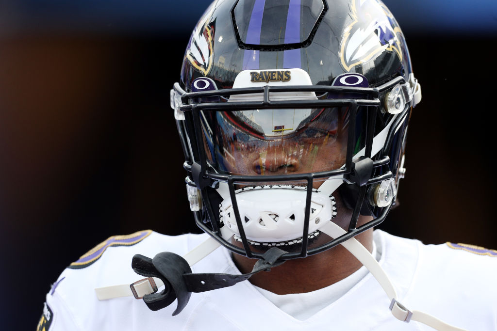 Lamar Jackson Says He's Gained 25 Pounds Of Muscle, Weighs 230 Pounds ...