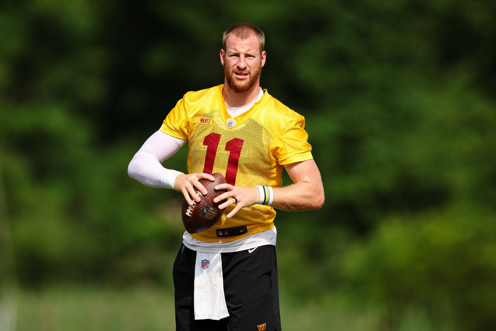 Carson Wentz Is Reportedly Struggling And Is Constantly Sailing Passes ...