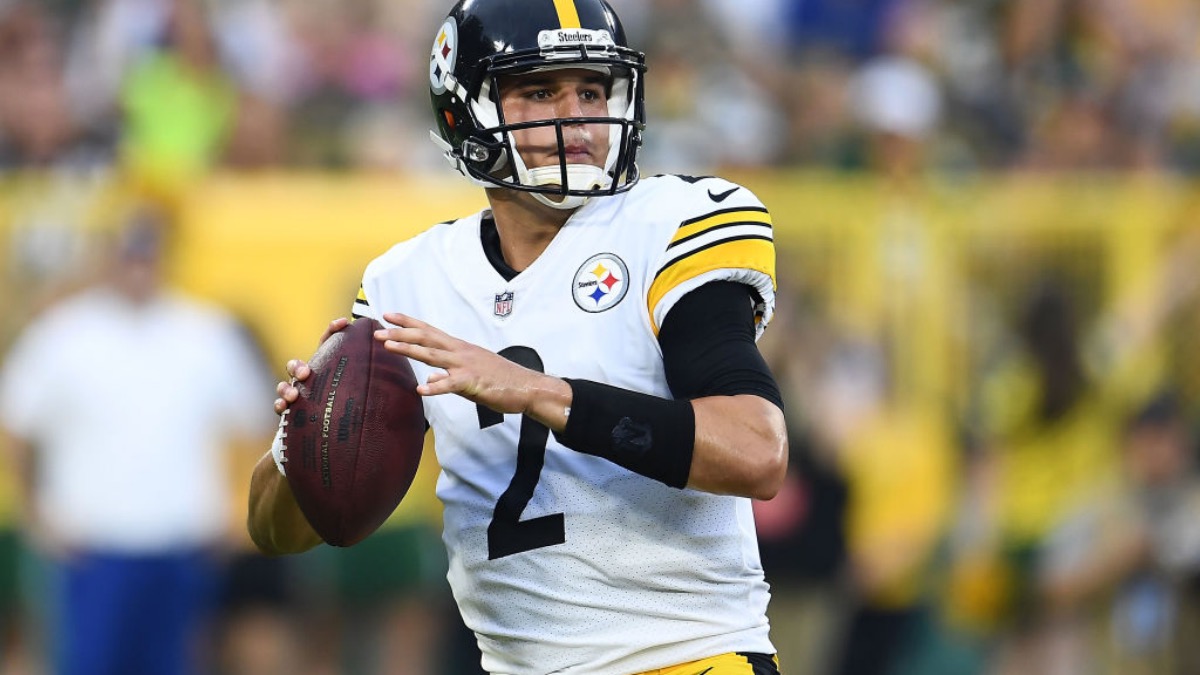 Pittsburgh Steelers Quarterback Is Reportedly Drawing Trade Interest