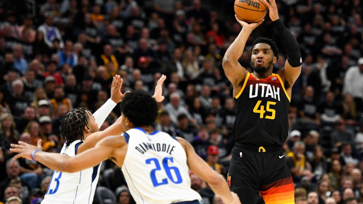 Report Reveals When Utah Jazz Are Hoping To Get Mitchell Deal Done