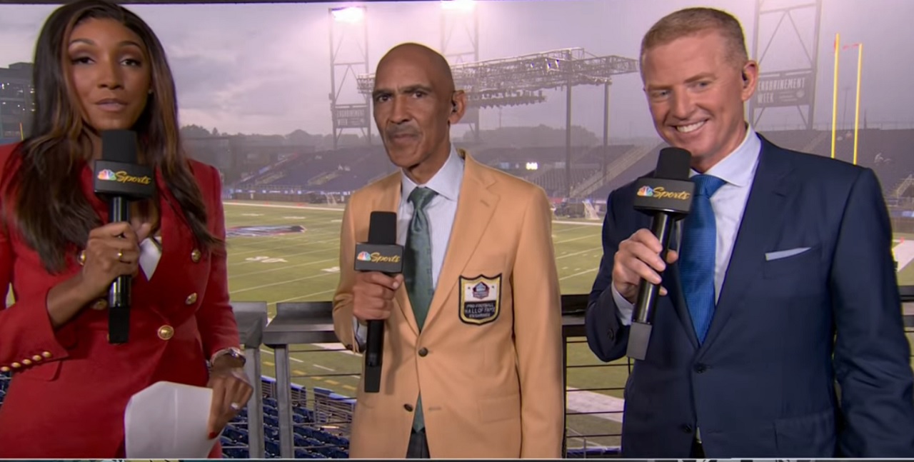 NFL Fans Mock Jason Garrett During His NBC Football Debut - BroBible