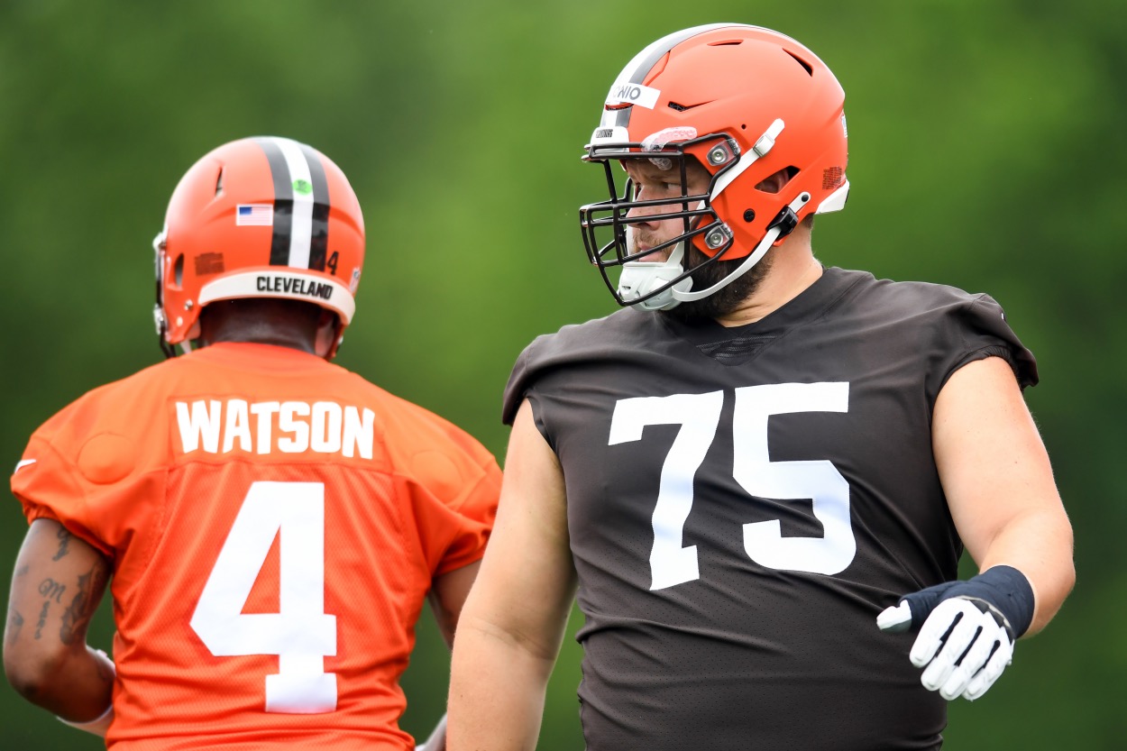 Joel Bitonio Clarifies, Stands By 'Cleveland Against The World' Comments