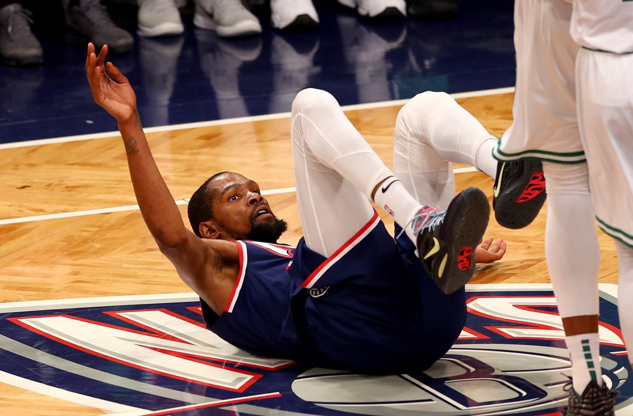 Unexpected Western Conference Team Enters Kevin Durant Trade Talks