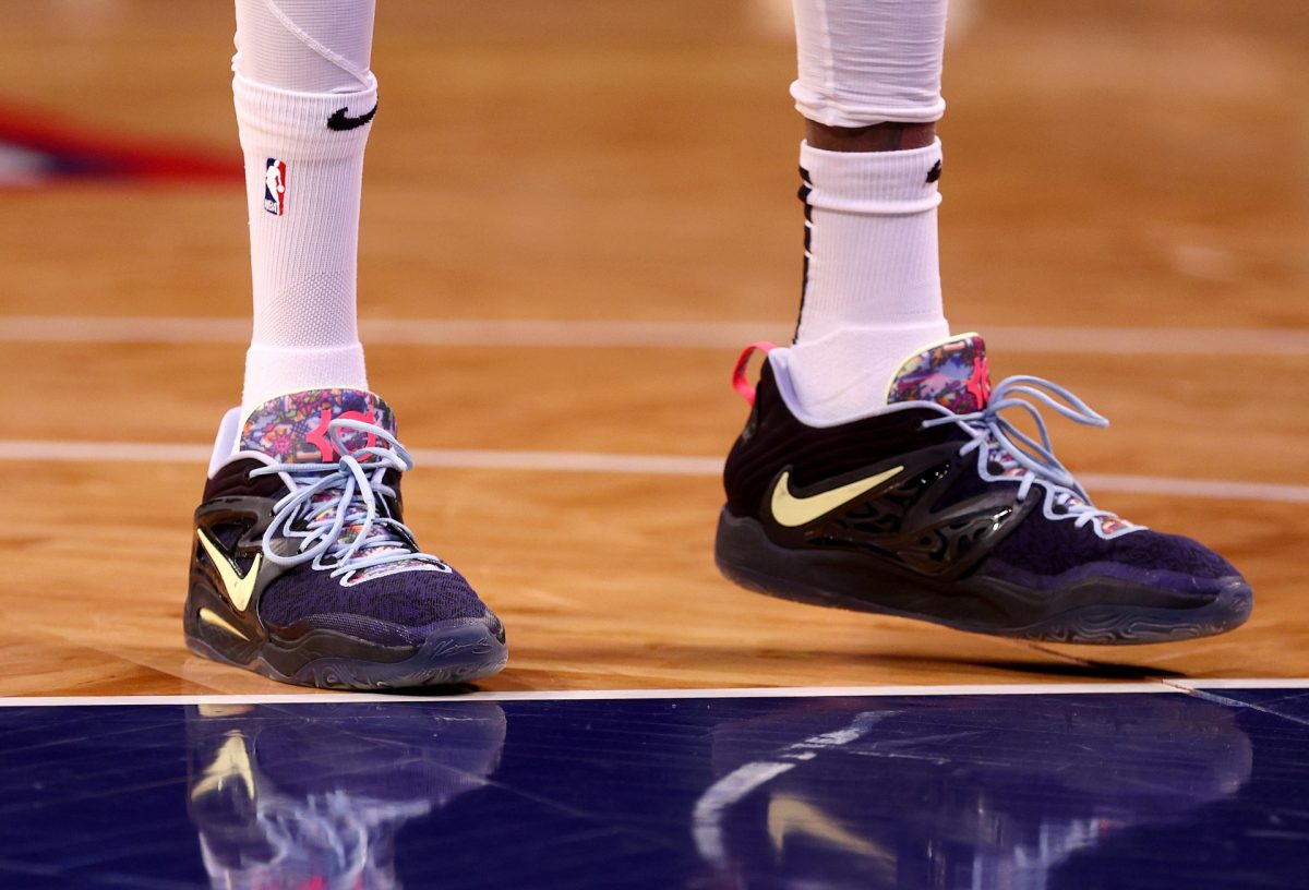 KD Catches Brutal Stray In 'Hard Knocks' Episode About Workout Regimen