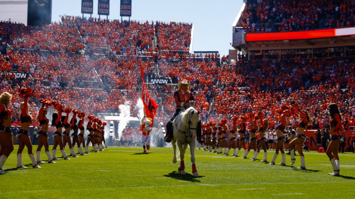 Denver Broncos Make Big Coaching Move Amid Early Struggles