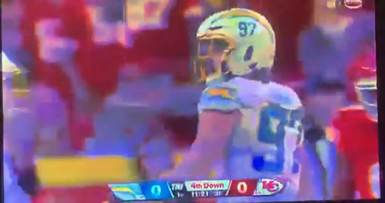 NFL Fans Complain About Buffering And Poor Video Quality During Amazon Prime 'Thursday Night ...