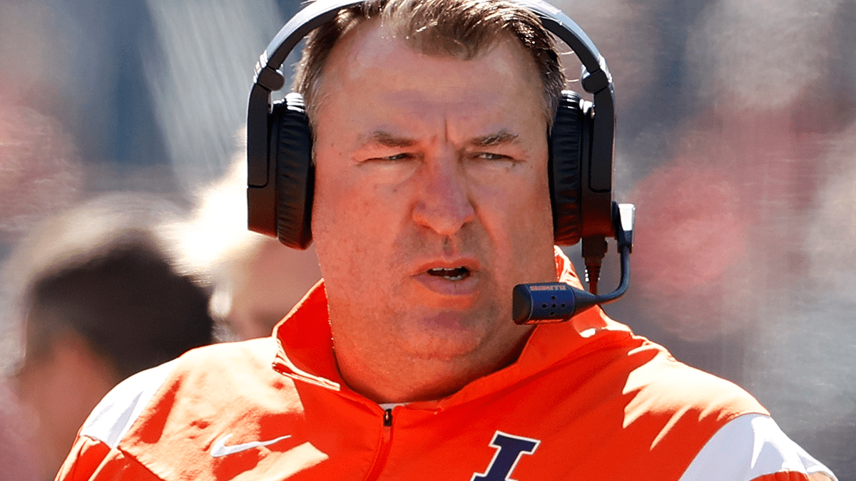 Bret Bielema Uses Amusing Analogy To Describe Illinois Defense's Hunger
