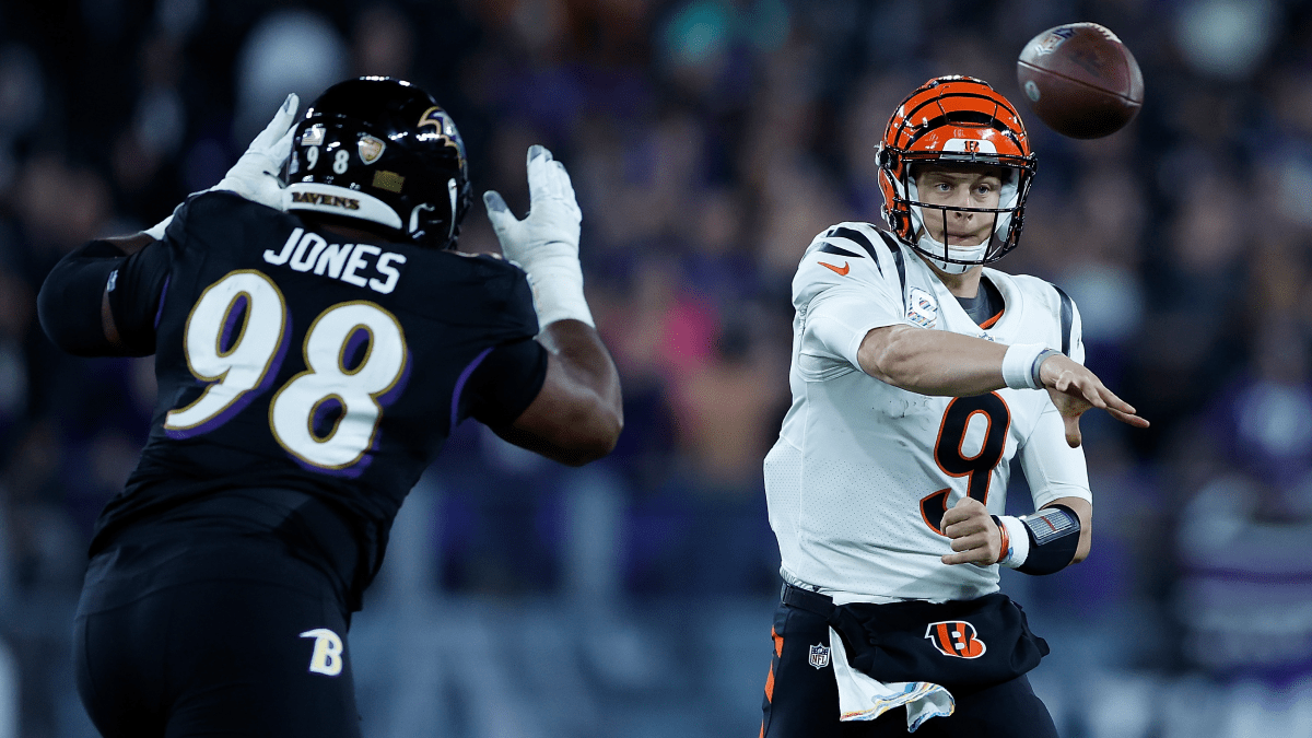 Internet Reacts To Seeing Joe Burrow Get Scared In Now Viral Video
