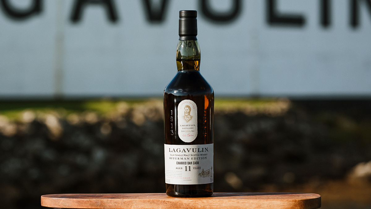 REVIEW: Nick Offerman's Lagavulin 11-Year Charred Oak Scotch
