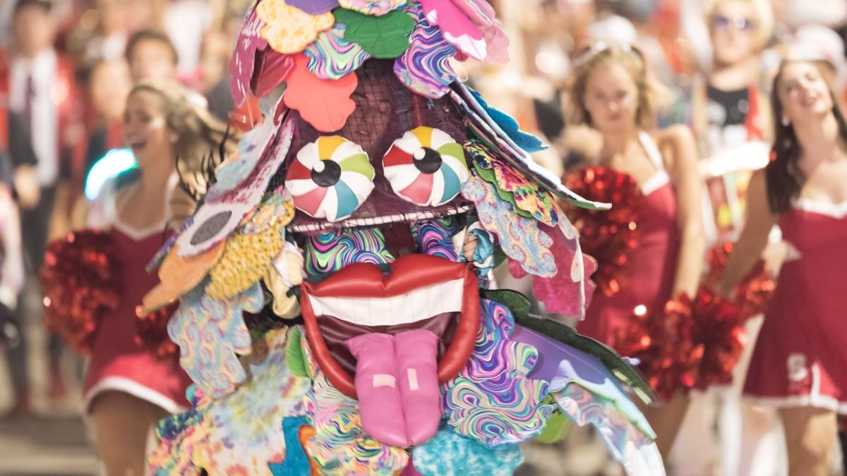 Stanford Suspends Legendary Tree Mascot For Just Wanting To Have Fun
